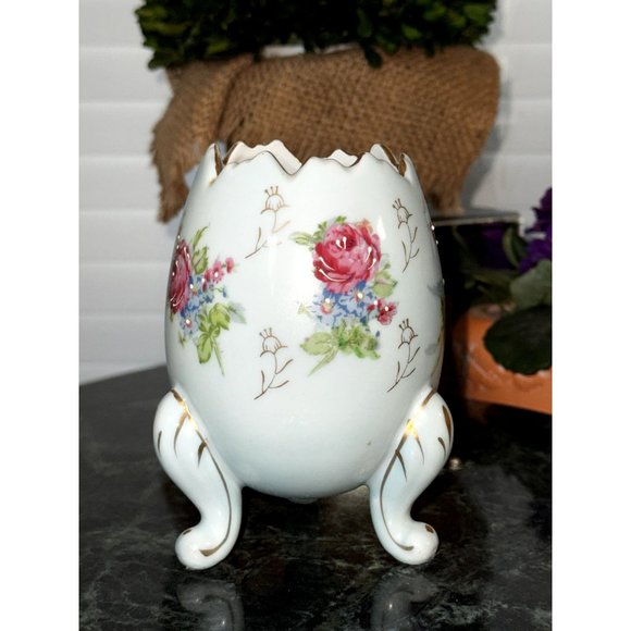 Napcoware | Accents | Vintage Napcoware Hand Painted Porcelain Egg Vase ...